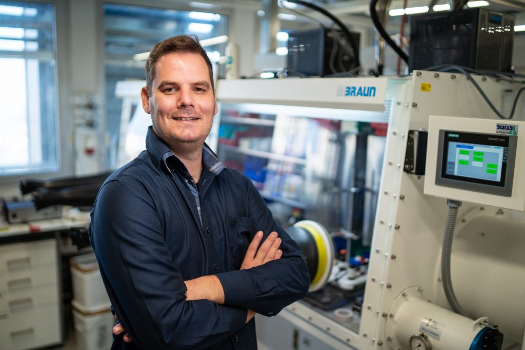 About - de Ruiter Research Laboratory